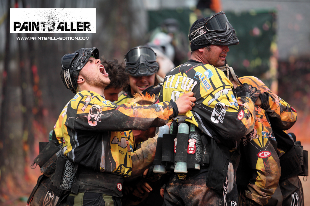 PAINTBALLER THE PAINTBALL BOOK - PAINTBALL STORY